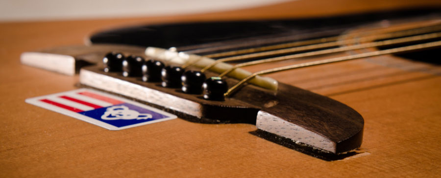 How To Fix A Loose Guitar Bridge - Guitar Tunio