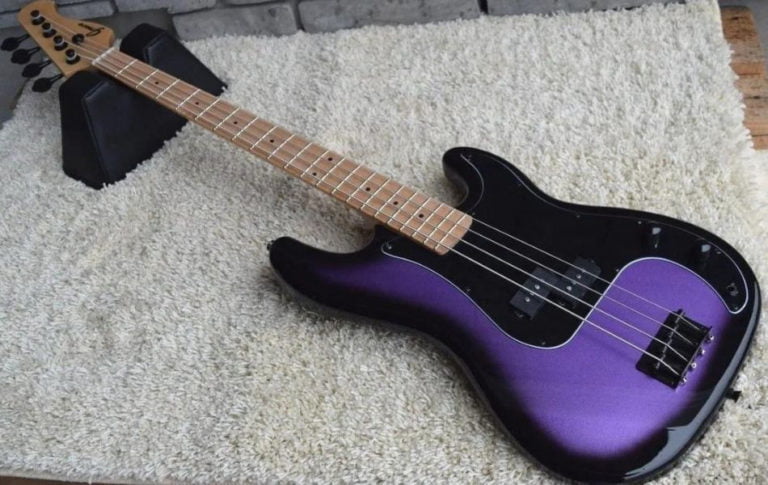 How To Turn Bass Guitar 4 Strings Notes Step By Step - Guitar Tuner ...